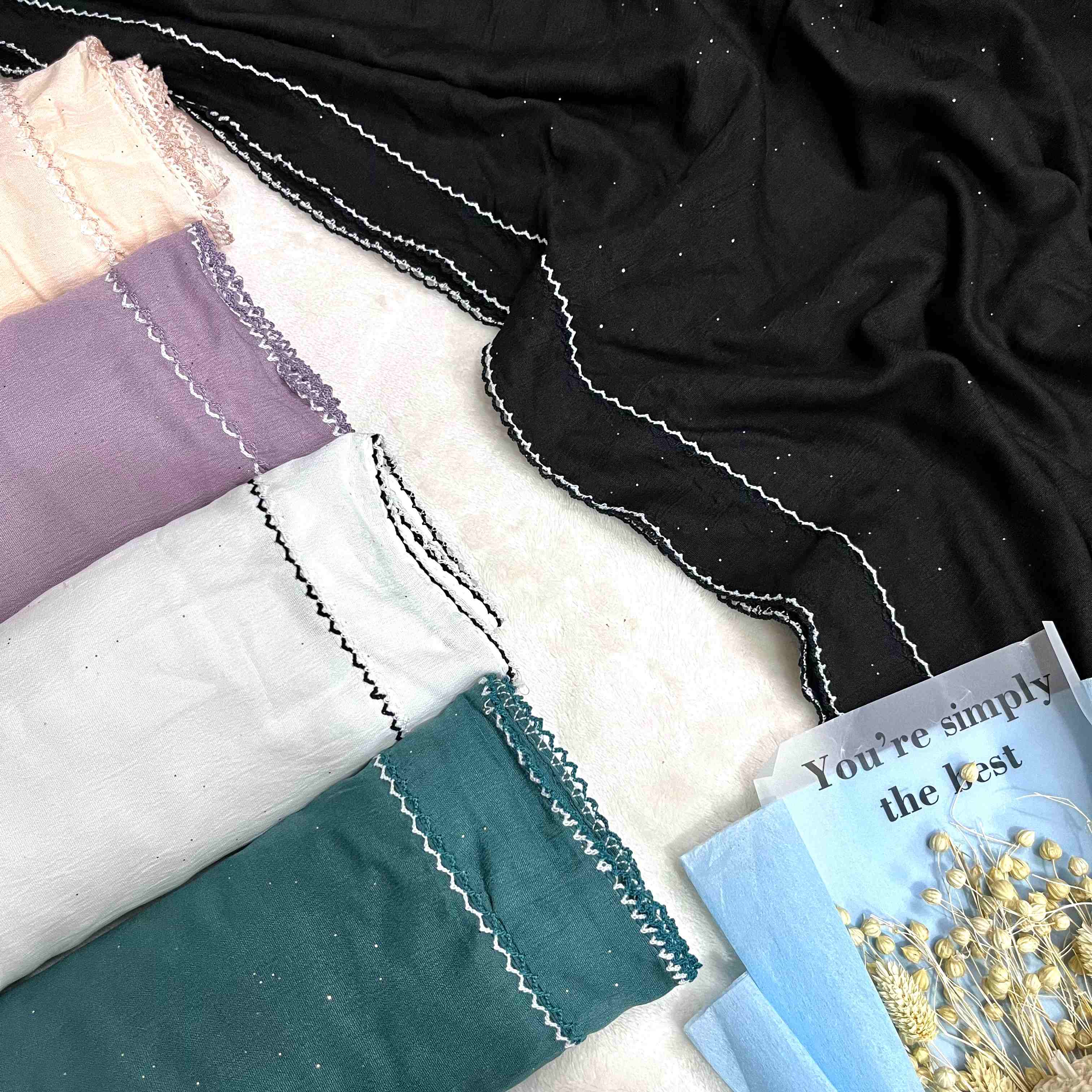 Hijab with crochet border – Souq an nisa